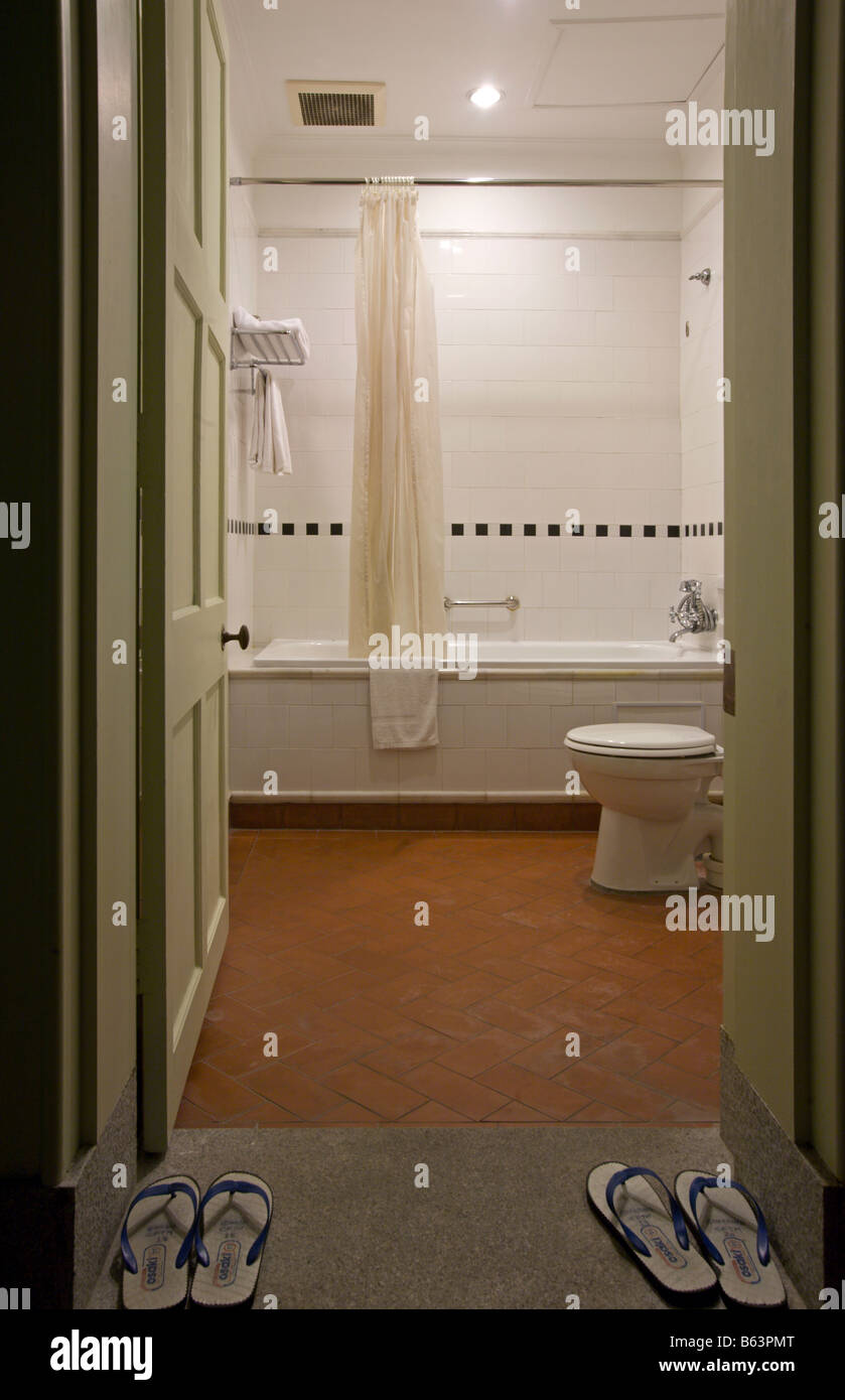 Colonial style tiles hi-res stock photography and images - Alamy