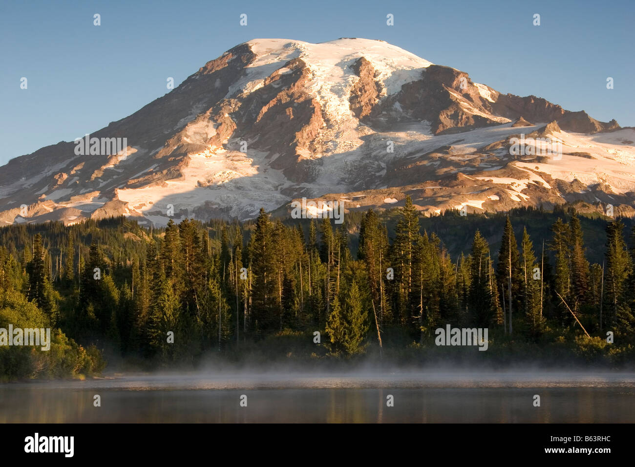 Bench lake mount rainier hi-res stock photography and images - Alamy