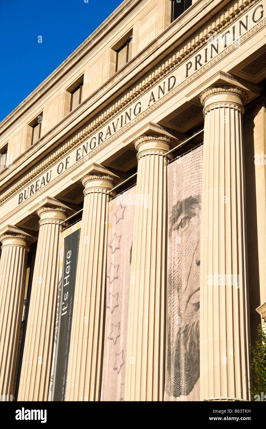 Bureau of engraving entrance hi-res stock photography and images - Alamy