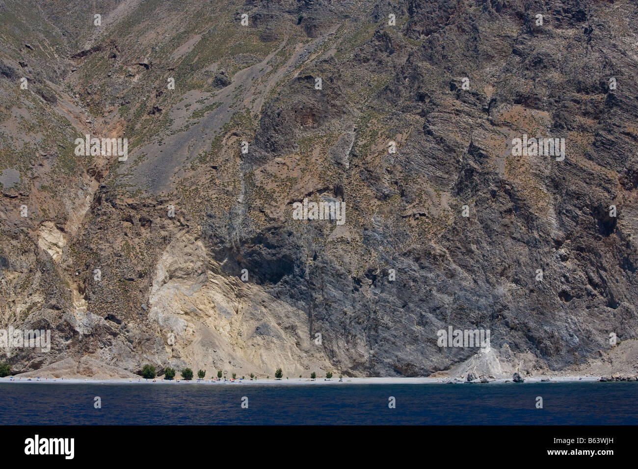 Toehold hi-res stock photography and images - Alamy