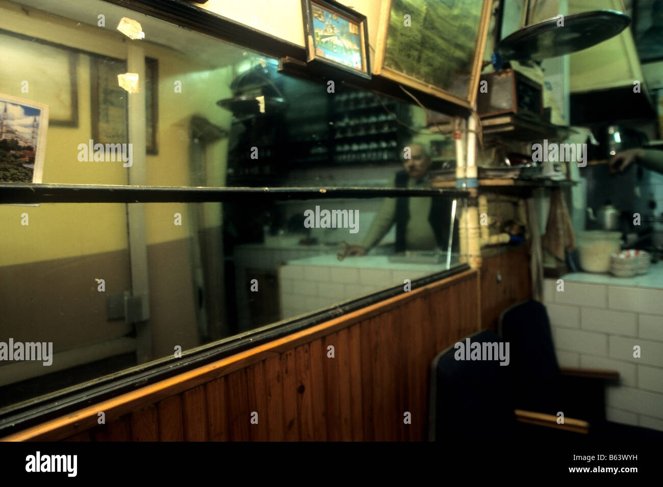 turkish tea house Stock Photo - Alamy