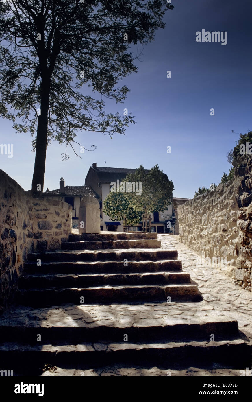 france midi tarn medieval village of penne Stock Photo - Alamy