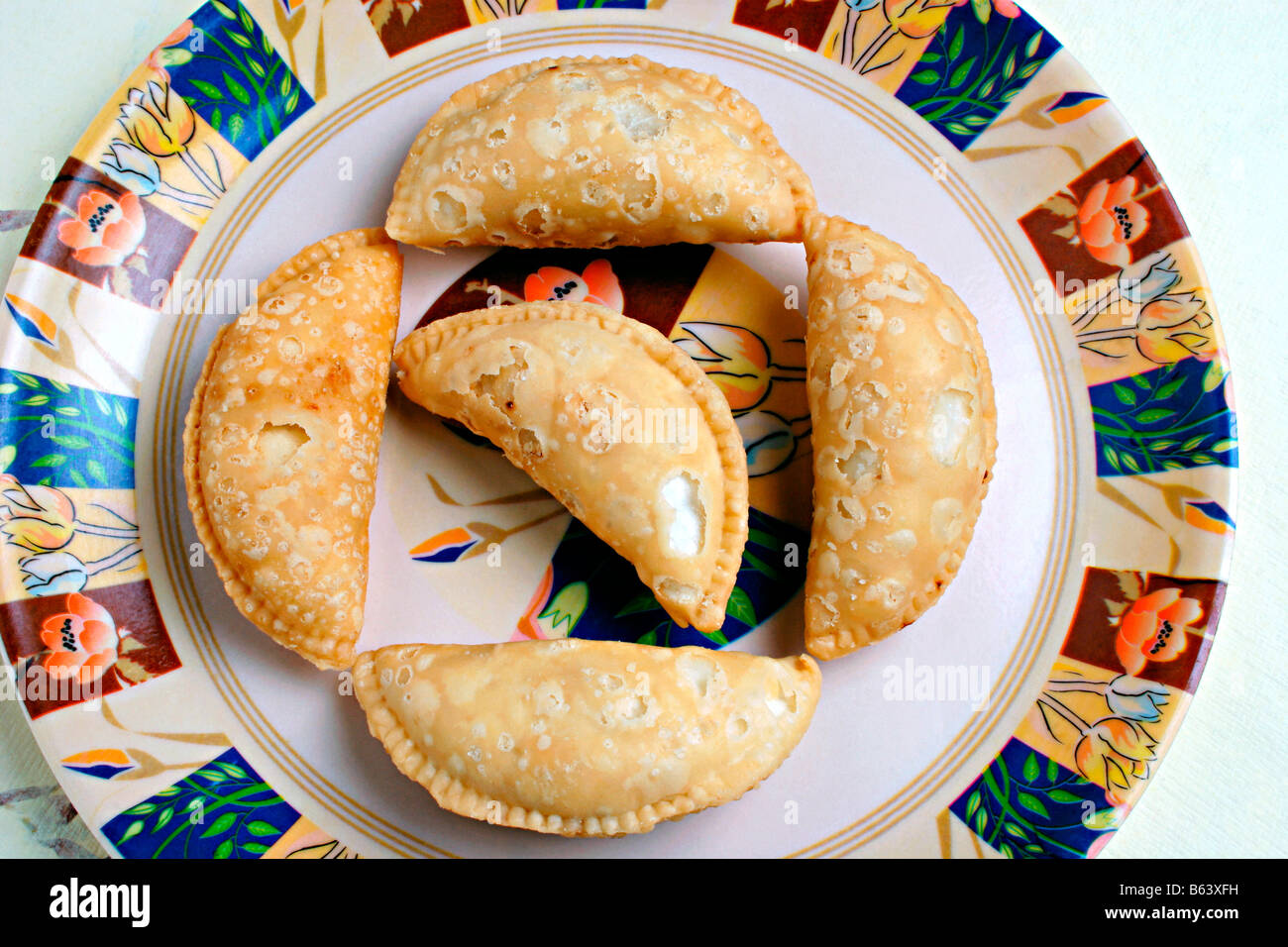Closeup of Stuffed Indian pastry (Karanji, Gujiya Stock Photo - Alamy