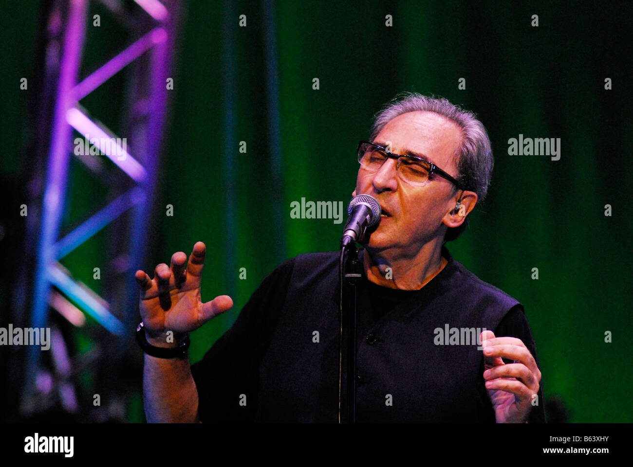 Live concert at rome music auditorium hi-res stock photography and ...