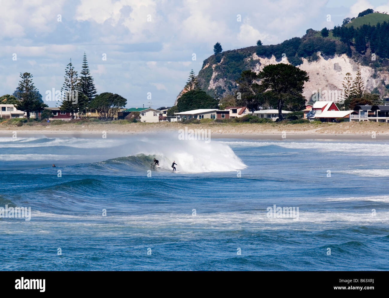 Whangamata surf hi-res stock photography and images - Alamy