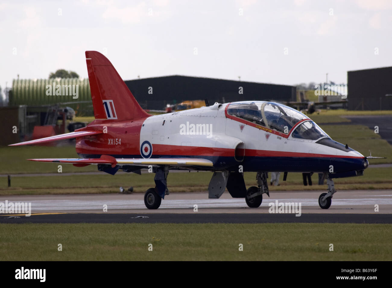 Bae hawk hi-res stock photography and images - Alamy