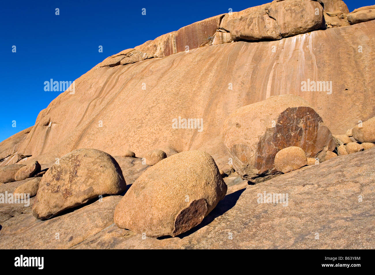 Scenic of granite inselbergs at Spitzkoppe Namibia Stock Photo - Alamy