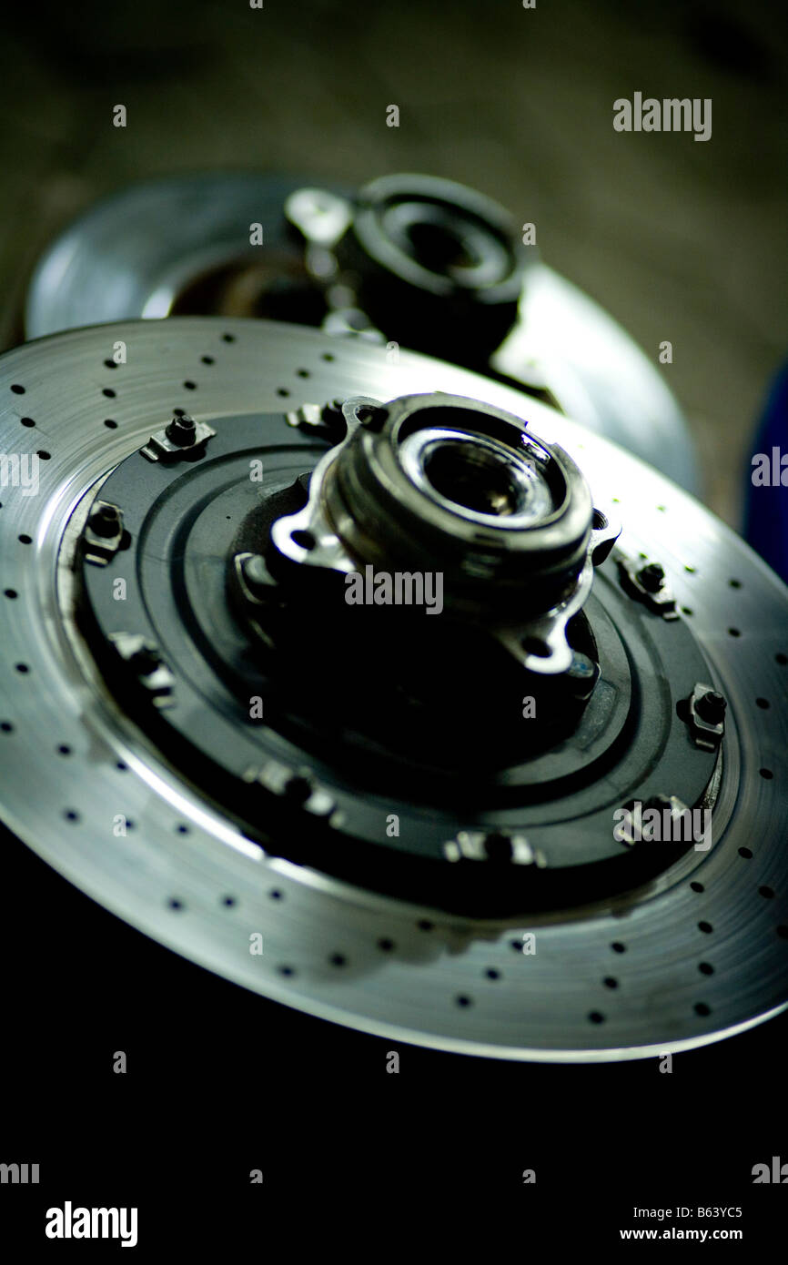 Car discs hi-res stock photography and images - Alamy