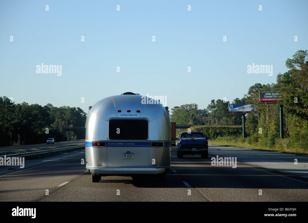 Airstream Excello 1000 travel trailer southbound on Interstate 95 USA ...