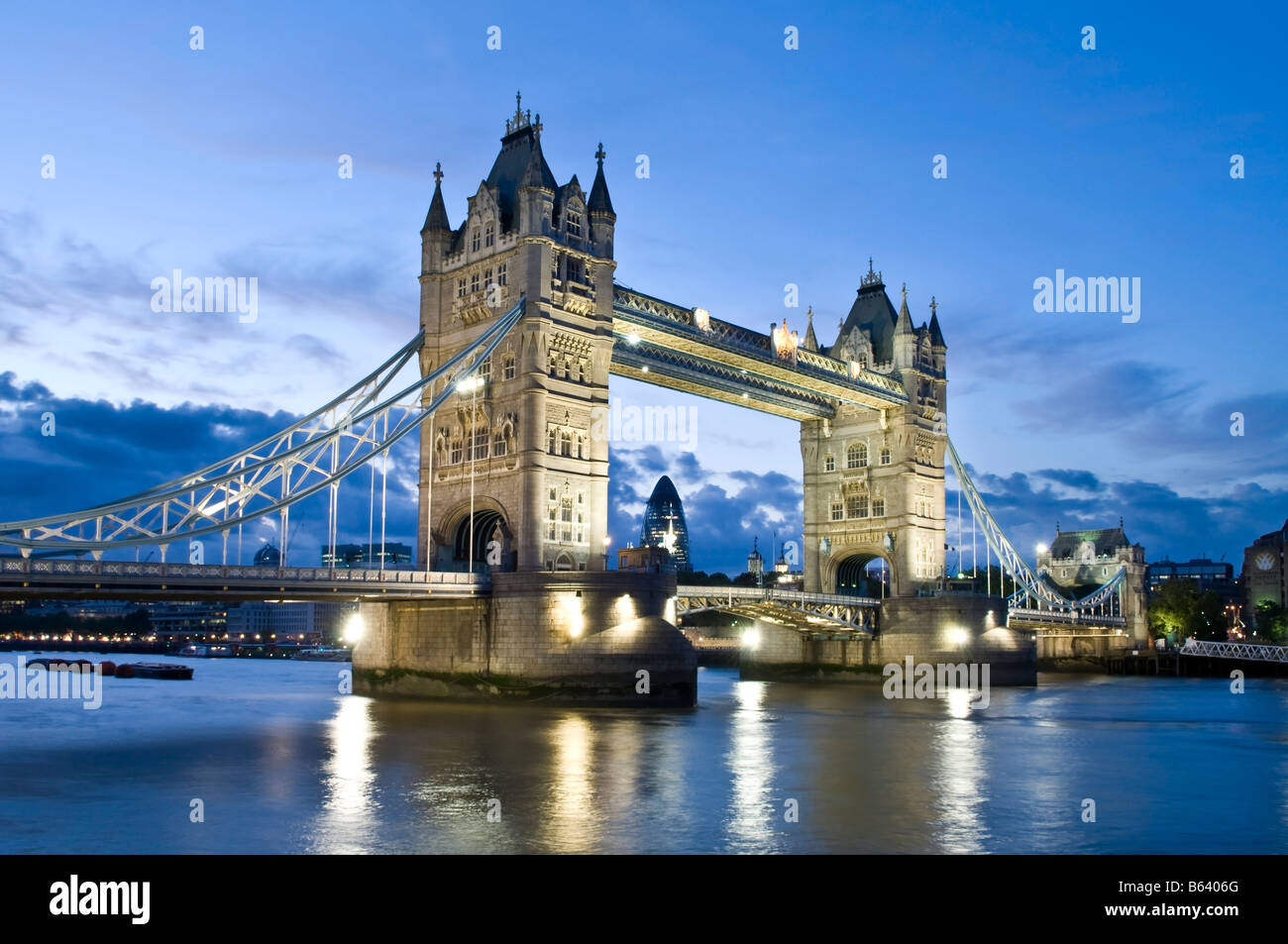 Tower Bridge at Dusk in City of London England UK Stock Photo - Alamy