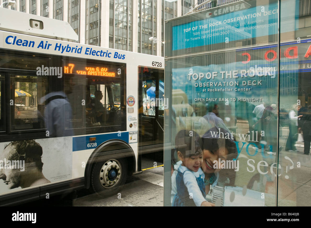 Bus stop sign united states hi-res stock photography and images - Alamy