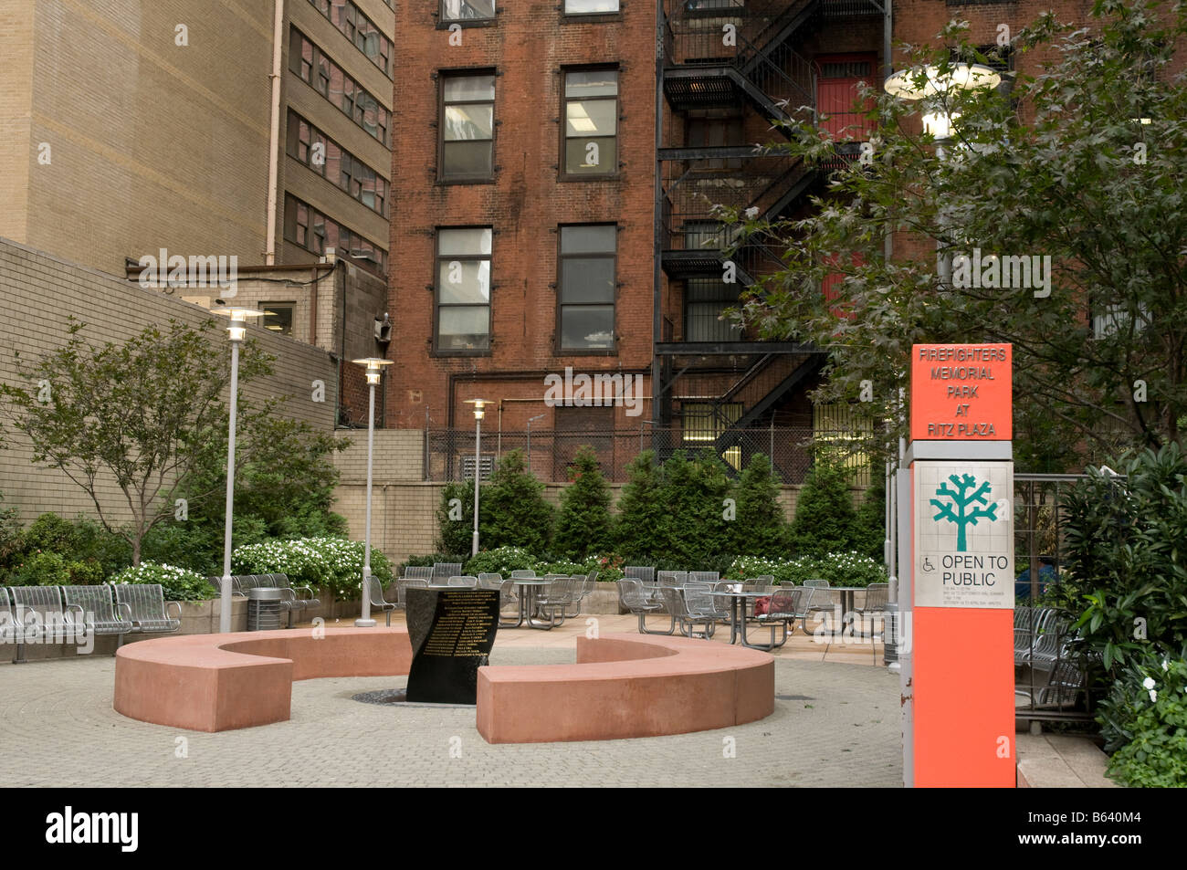 Firefighters Memorial Park at Ritz Plaza in Manhattan, New York, USA ...