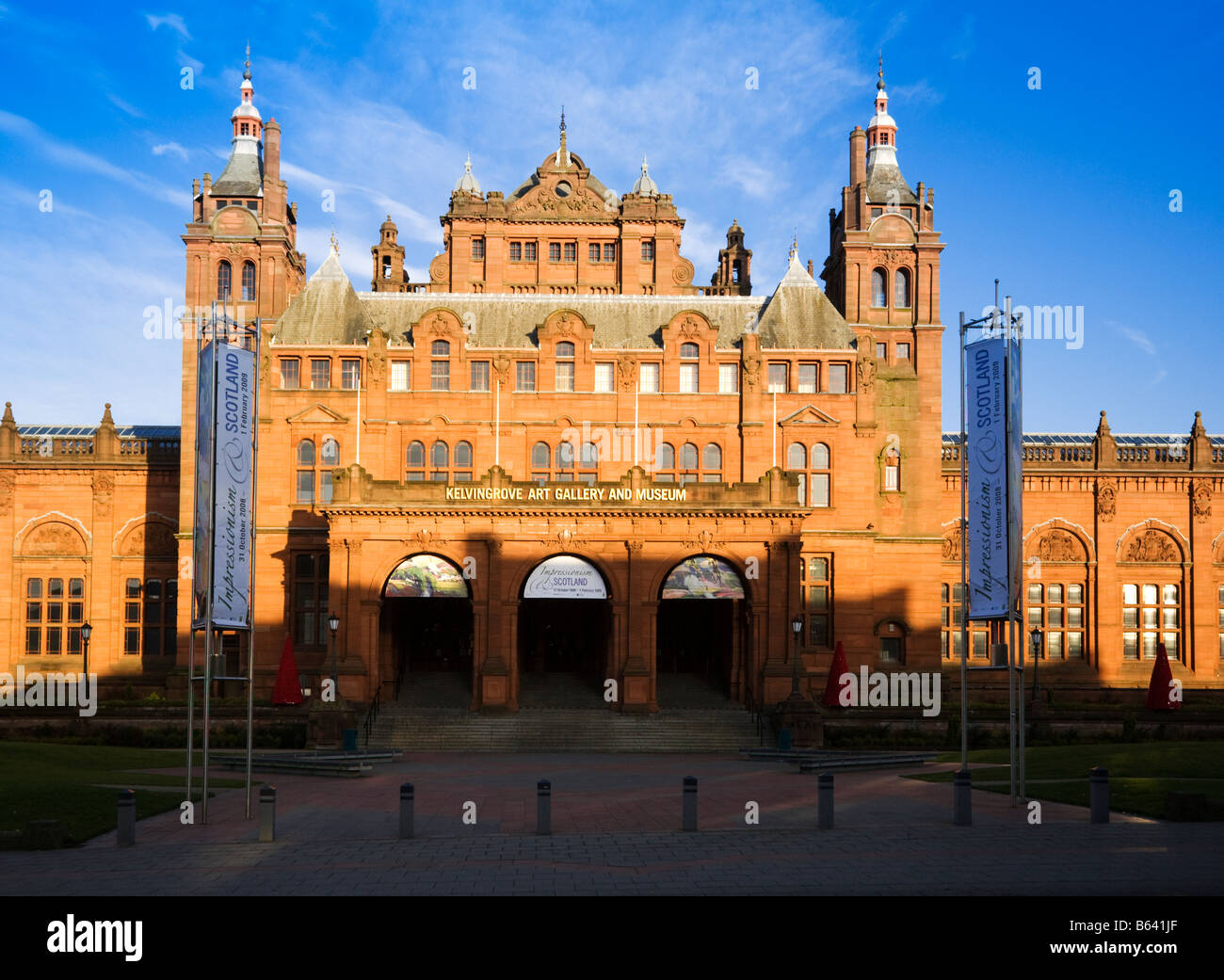 Kelvingrove Art Gallery And Museum Entrance Glasgow Scotland Stock kelvingrove-art-gallery-and-museum-entrance-glasgow-scotland-stock