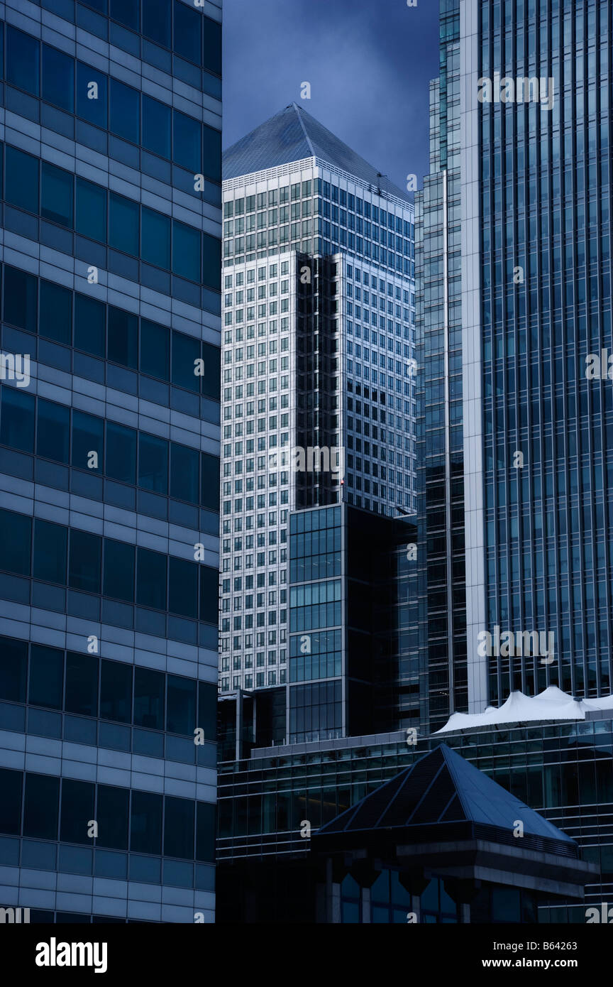 Curtain wall tower london hi-res stock photography and images - Alamy