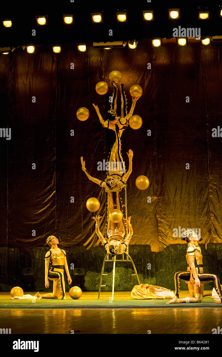 China. Beijing. Chaoyang Theater. Acrobats performing Stock Photo - Alamy