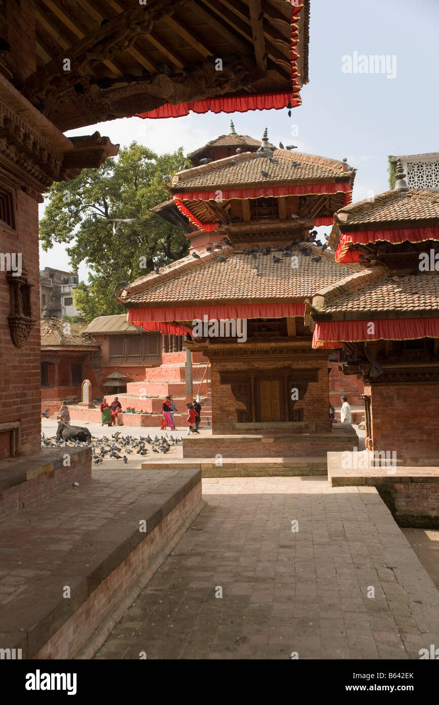 Temples and pagodas in Durbar Square, Kathmandu, Nepal Stock Photo - Alamy