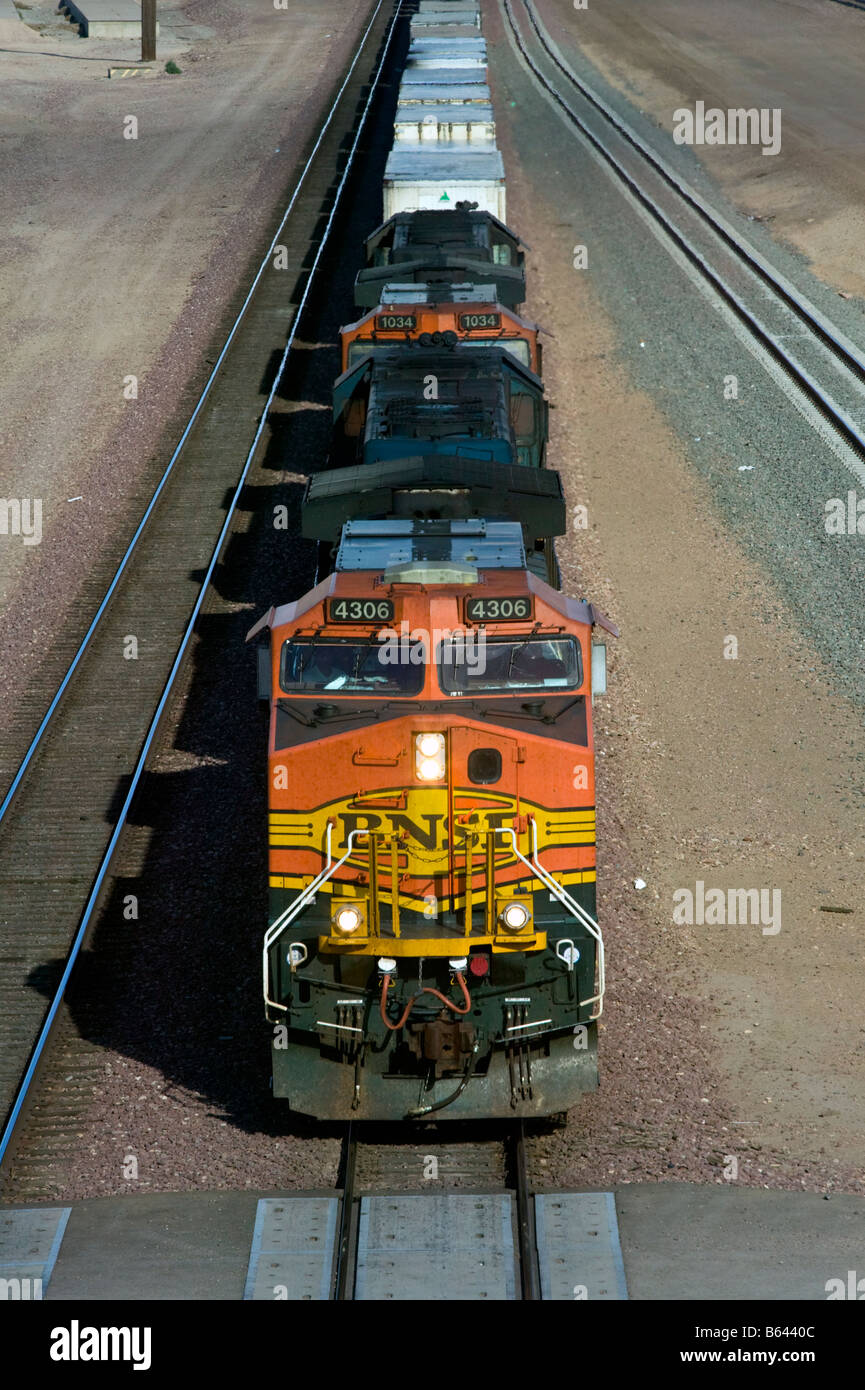 Moving freight by rail hi-res stock photography and images - Alamy