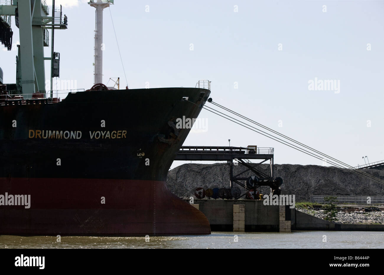 Bulk coal carrier hi-res stock photography and images - Alamy