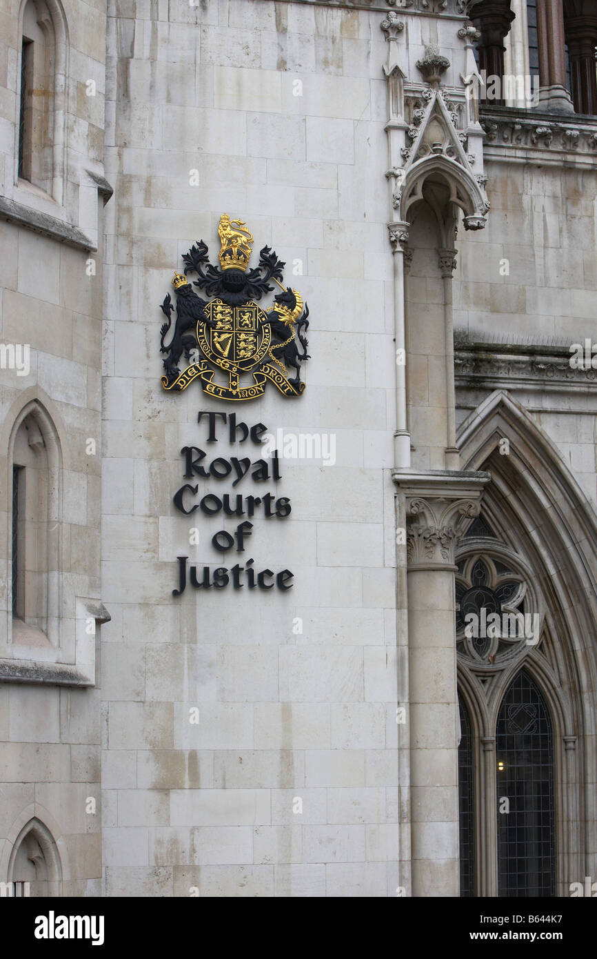 Royal courts justice courthouse hi-res stock photography and images - Alamy