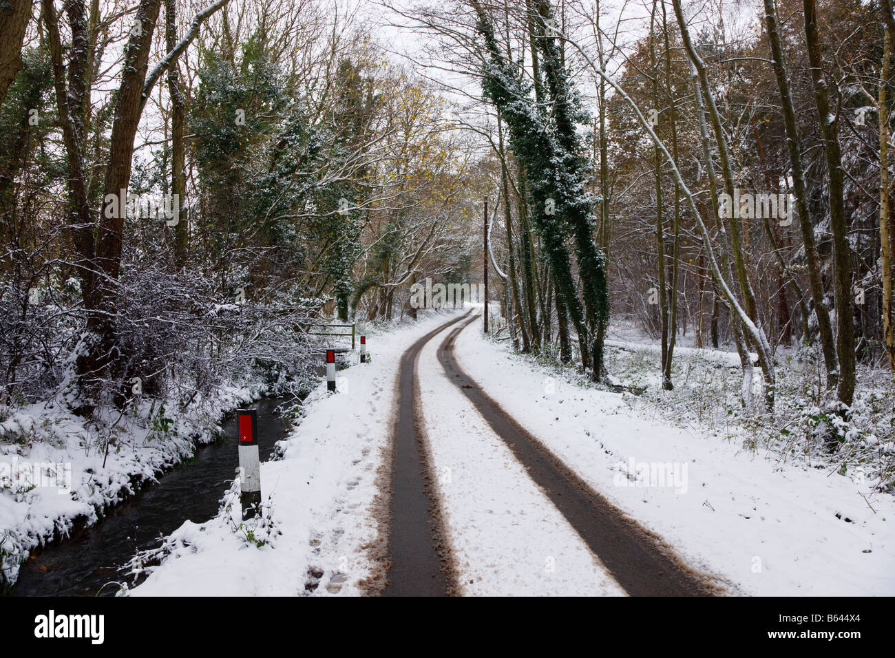 A light covering of snow during an early "British Winter" in Eastern ...