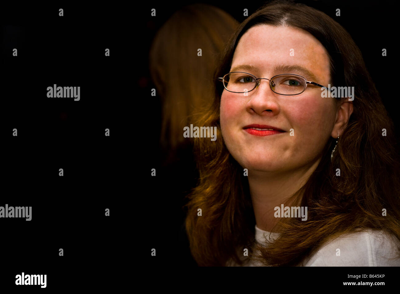 Head turned toward camera hi-res stock photography and images - Alamy