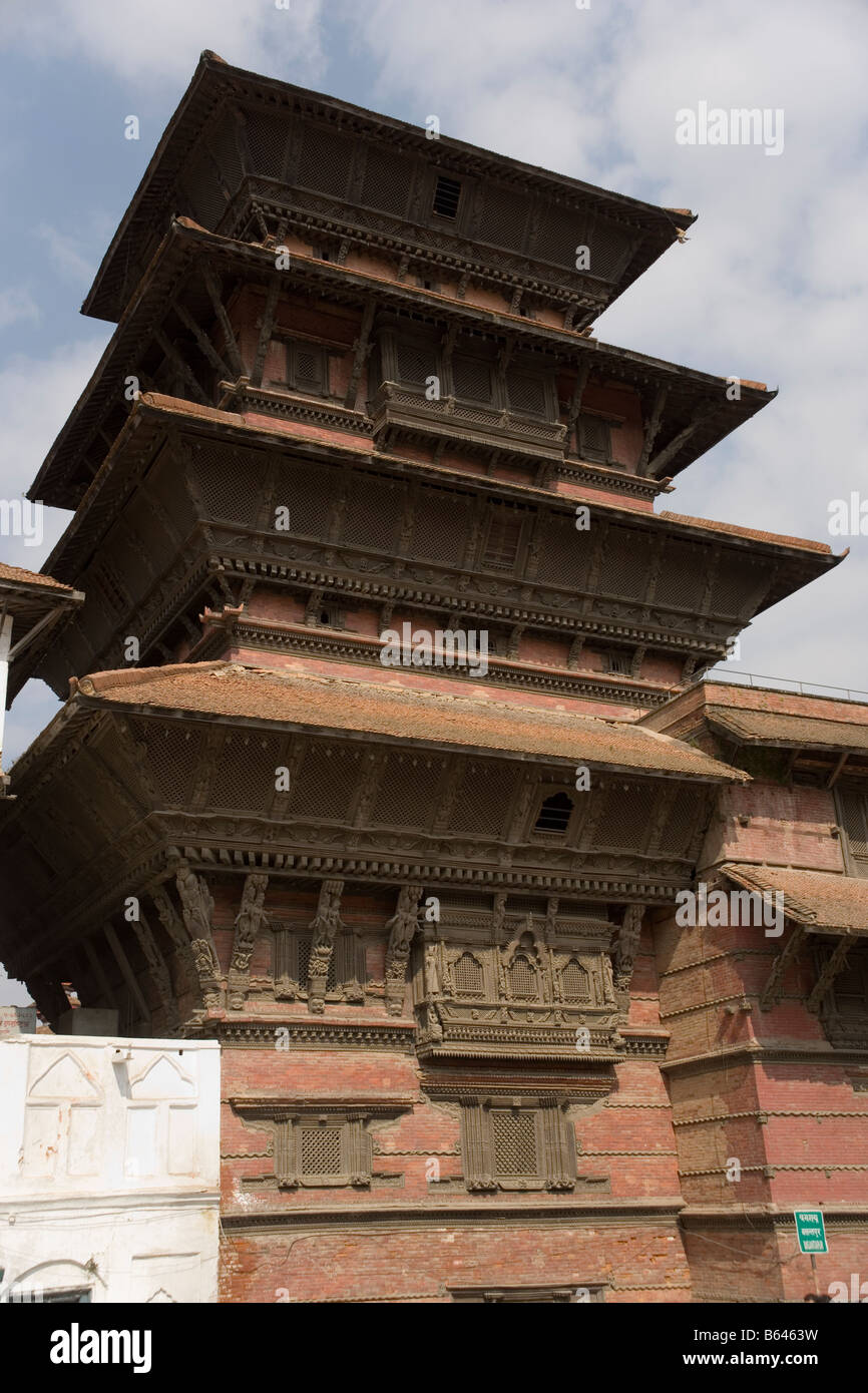 Basantapur Tower in the Durbar Square, Kathmandu, Nepal Stock Photo - Alamy