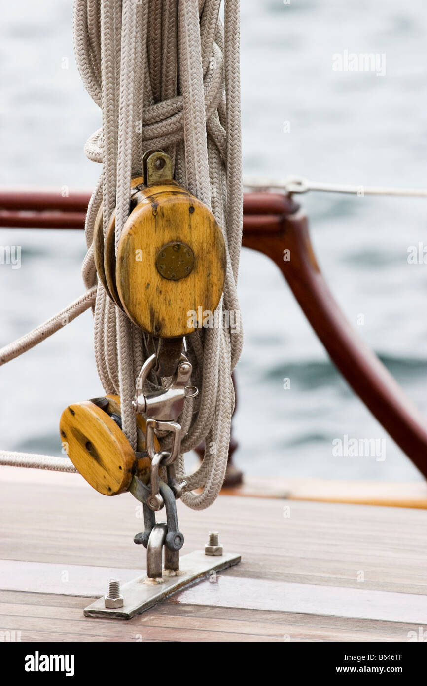 Tackle and block on a old ship Stock Photo - Alamy