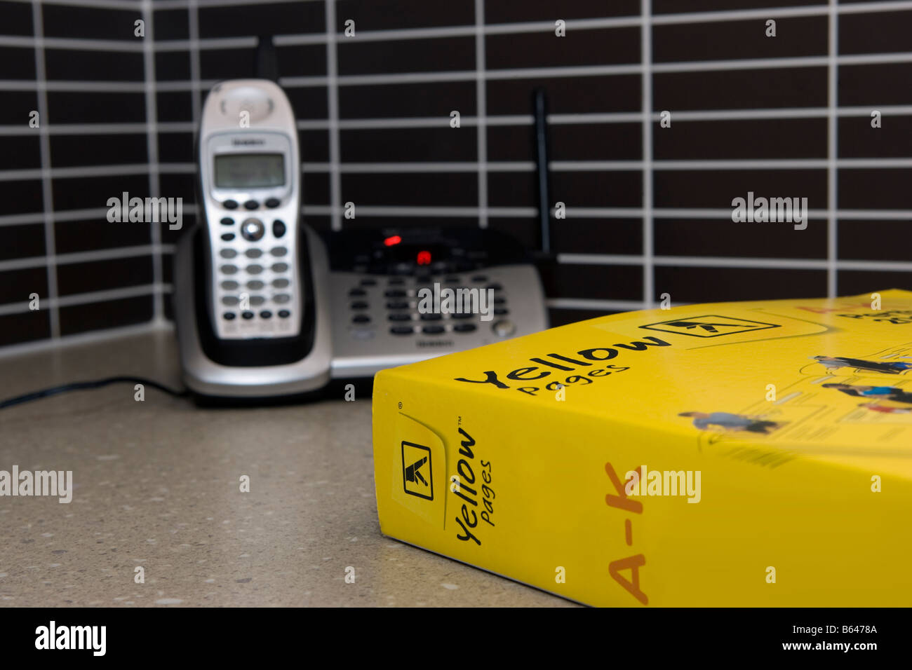 Yellow pages phone book hi-res stock photography and images - Alamy