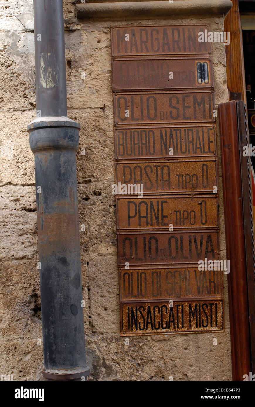 Old street sign in San Gimignano, Tuscany, Italy Stock Photo - Alamy