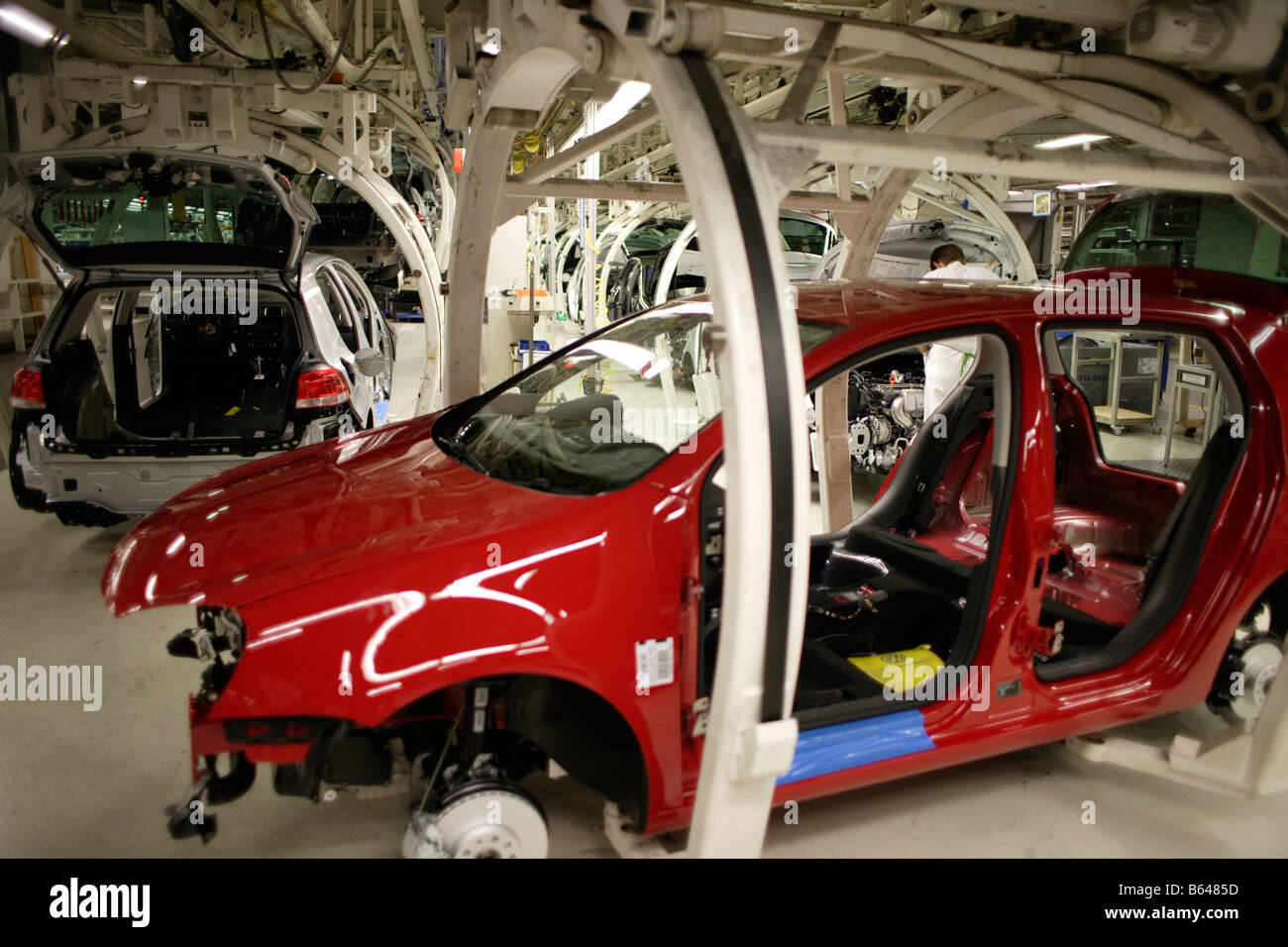 VW Golf Car production car Factory Stock Photo - Alamy