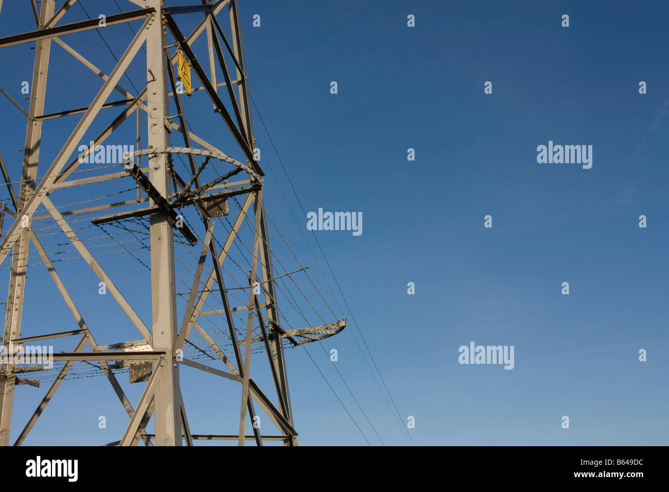 Electrocuted wire hi-res stock photography and images - Alamy