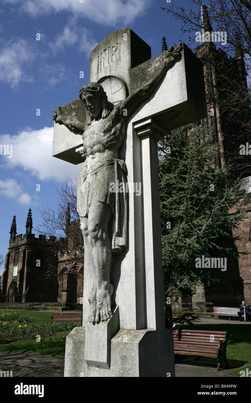 City of Wolverhampton, England. The Christ on the Cross war memorial in ...