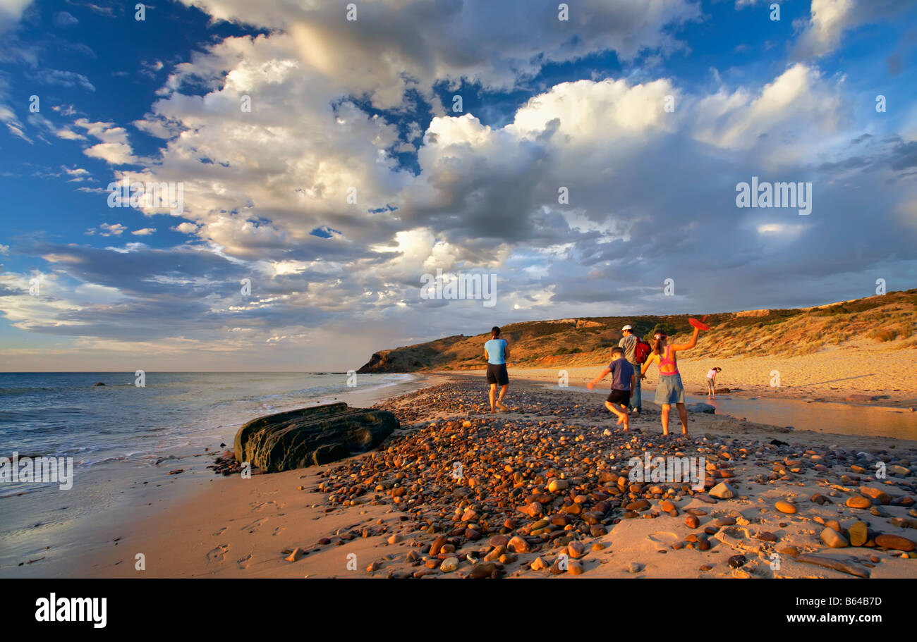 Tidal rock pools australia hi-res stock photography and images - Alamy