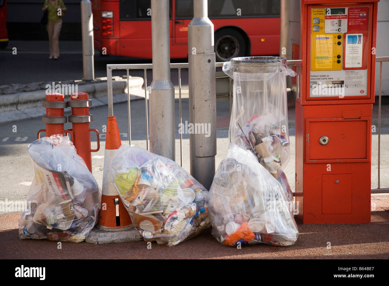 Refuse bag bags hi-res stock photography and images - Alamy