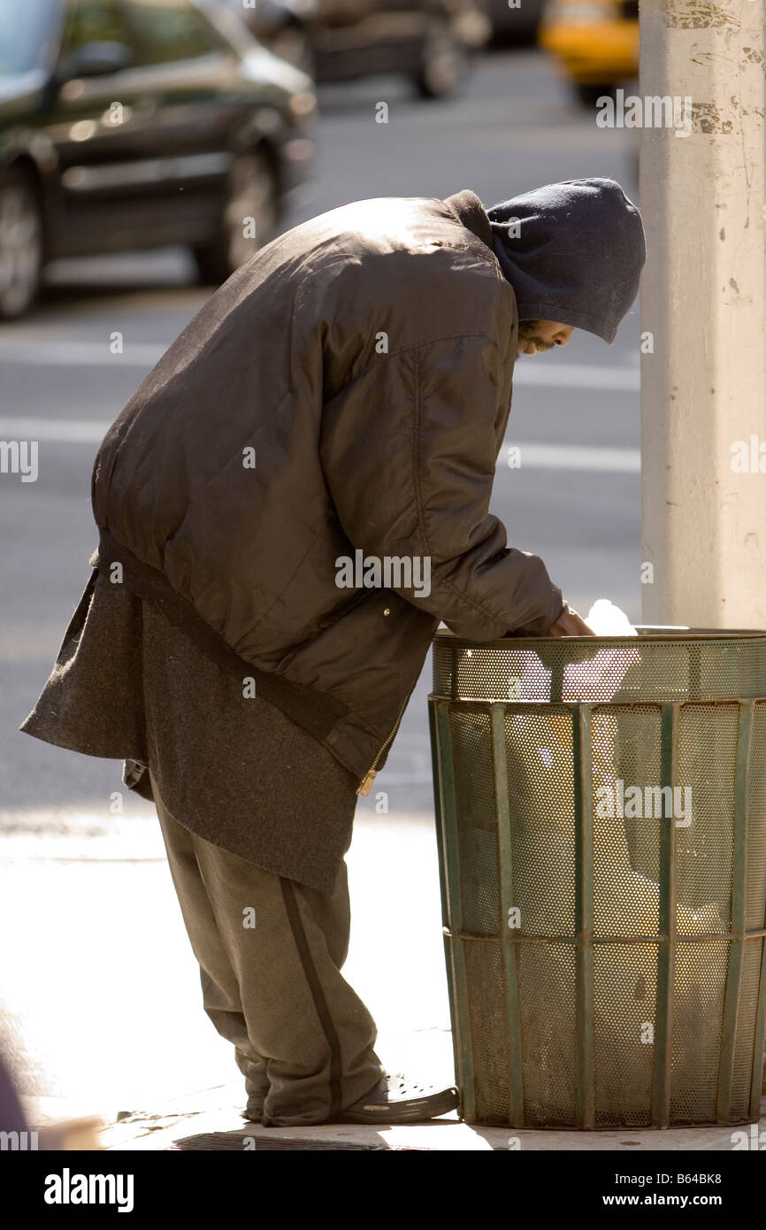 Homeless black man food hi-res stock photography and images - Alamy
