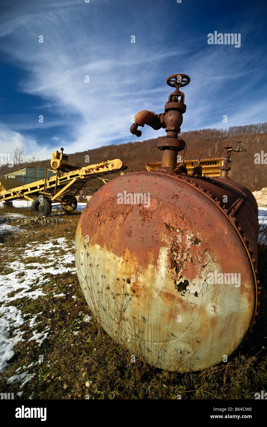 Cylindrical tank hi-res stock photography and images - Alamy