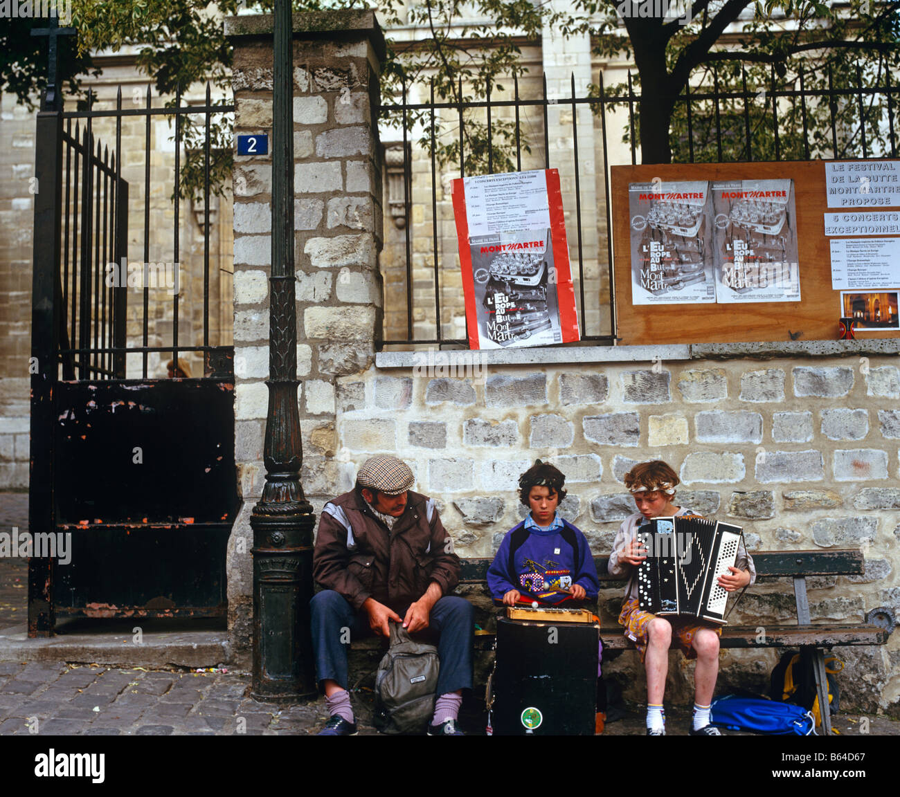 Gypsy and street hi-res stock photography and images - Alamy