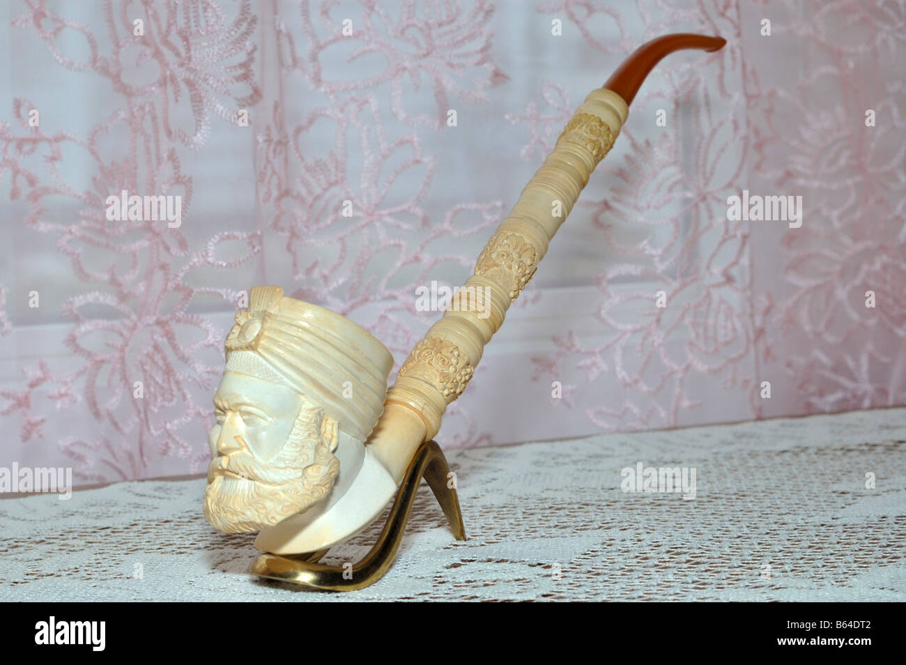 Cared Meerschaum tobacco pipe from Turkey Stock Photo - Alamy
