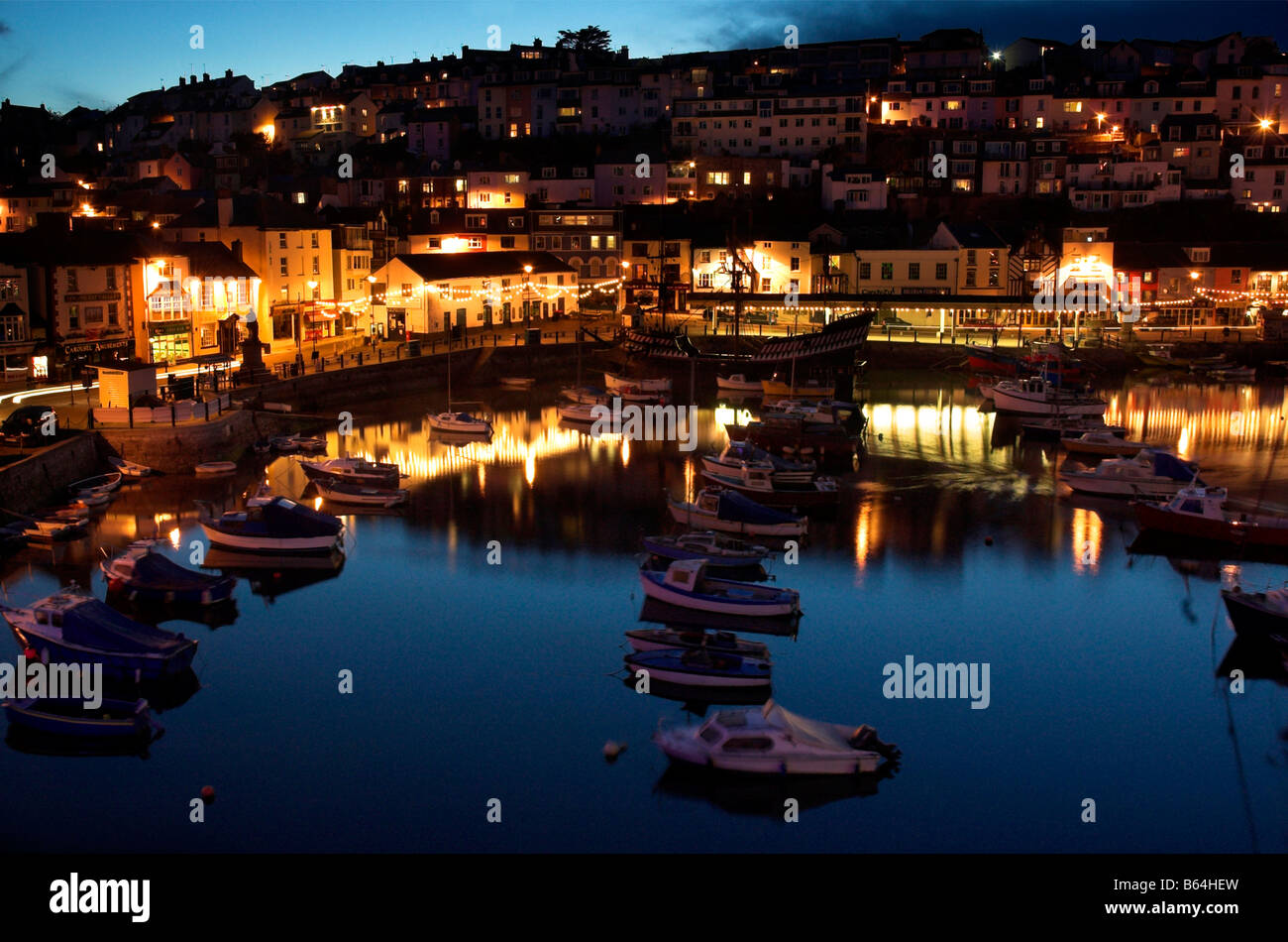 Brixham harbour at night Stock Photo - Alamy
