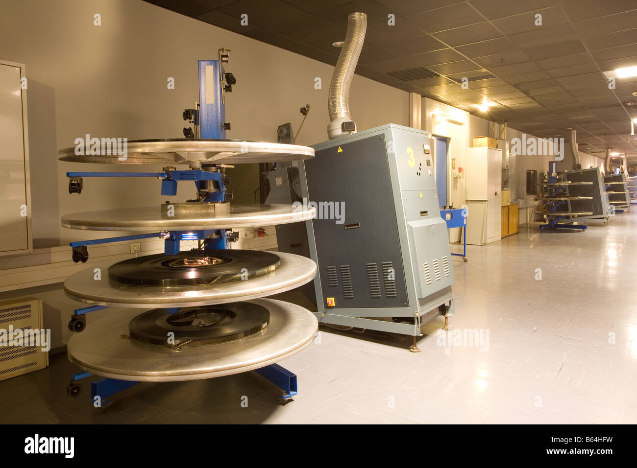 Projector show hi-res stock photography and images - Alamy