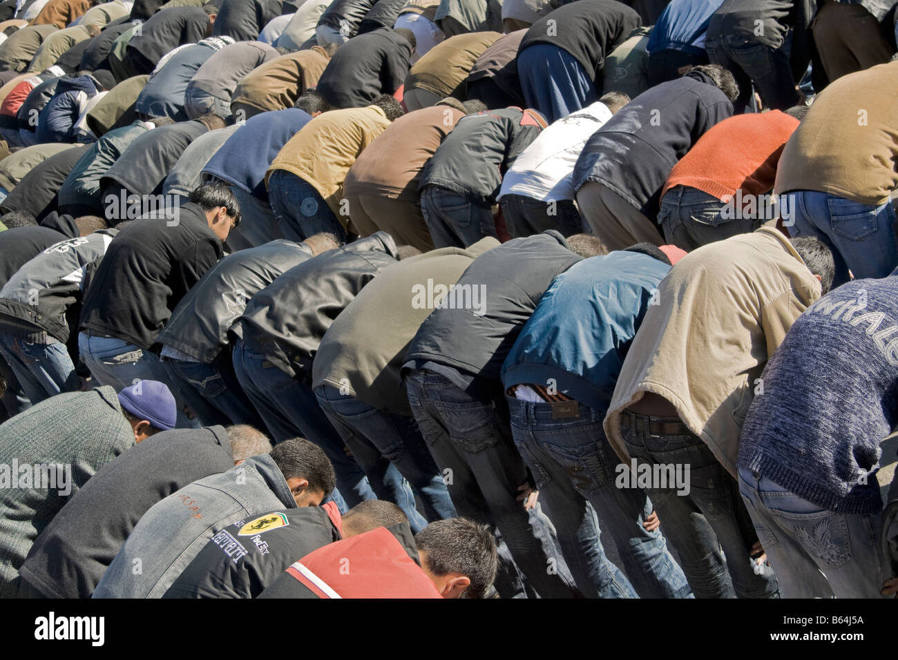 Prayer in palestine hi-res stock photography and images - Alamy