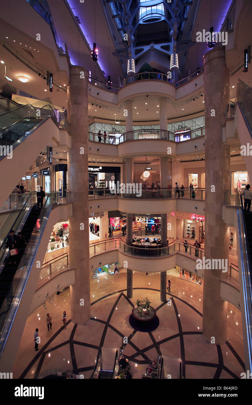 Taiwan Taipei Taipei 101 shopping mall Stock Photo - Alamy