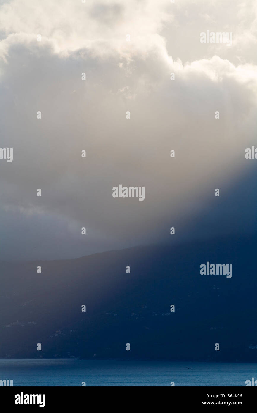 Colorful sun rays and clouds in early sunset time bright glow glowing ...