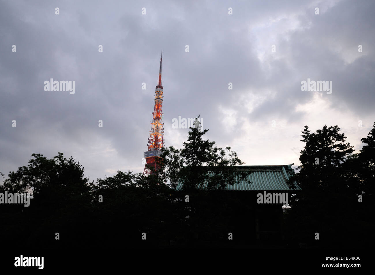 Tokyo tower. Shiba area. Minato-ku district. Tokyo. Japan Stock Photo - Alamy