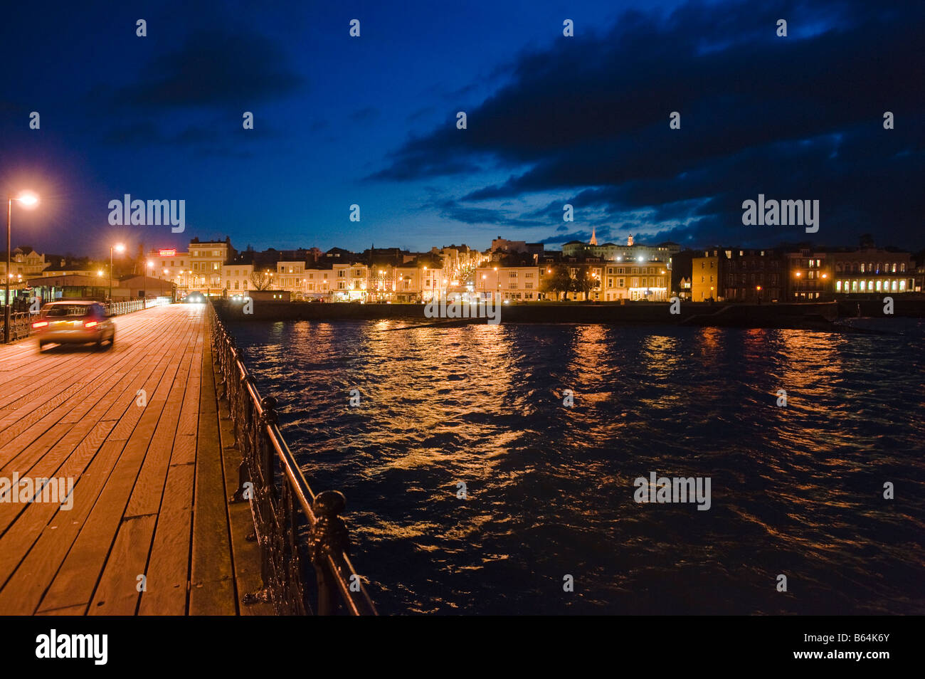 Ryde pier hi-res stock photography and images - Alamy