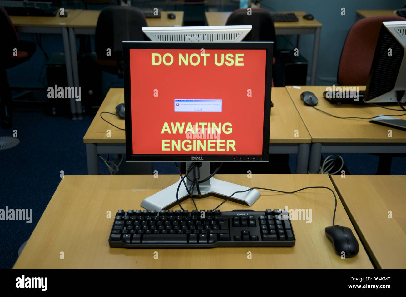 Broken Computer Screen High Resolution Stock Photography and Images - Alamy
