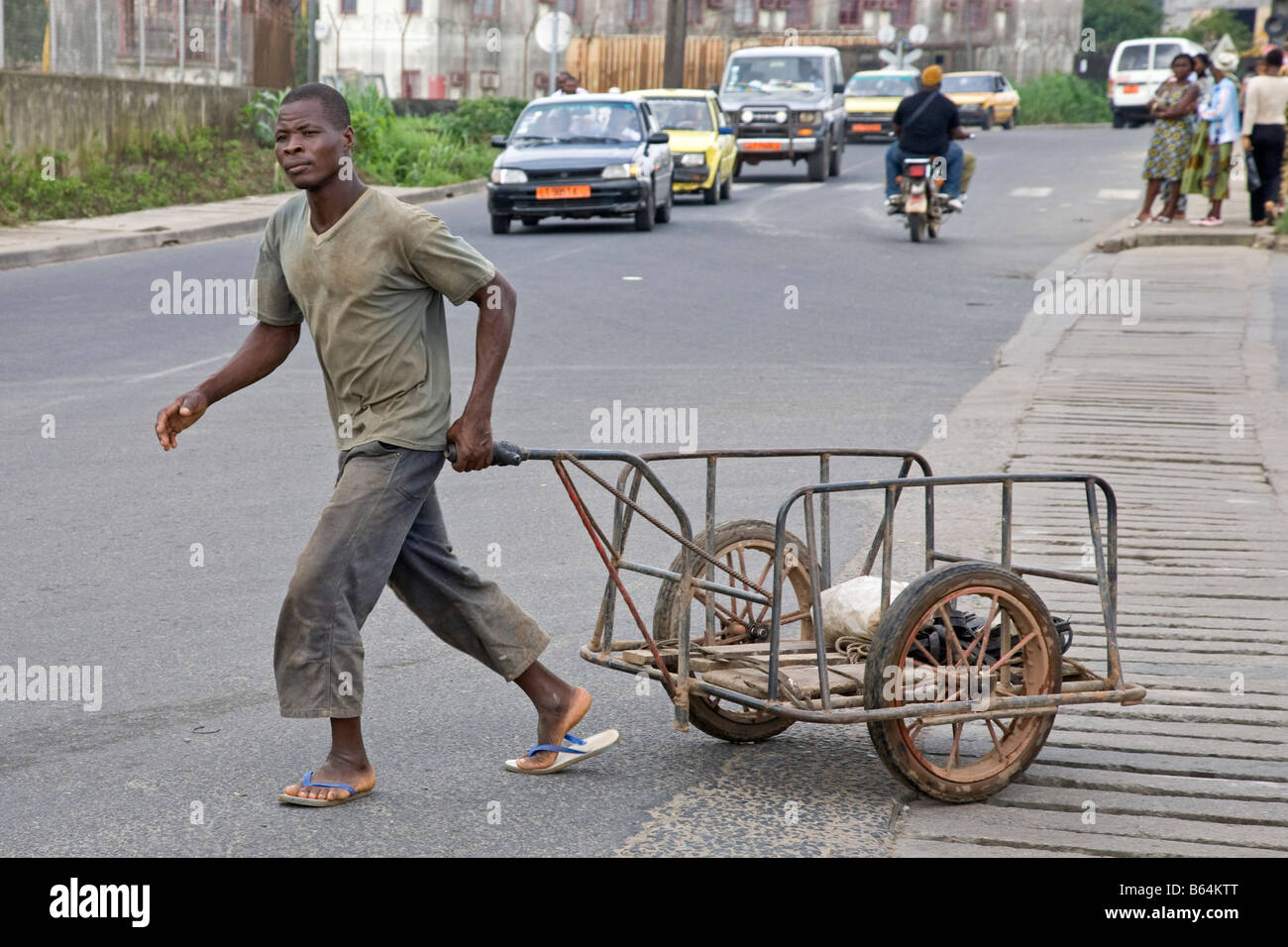 Poverty cameroon hi-res stock photography and images - Alamy
