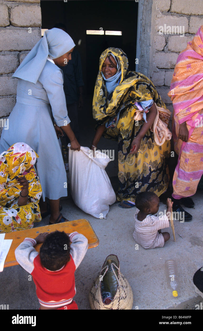Catholic nun africa hi-res stock photography and images - Alamy