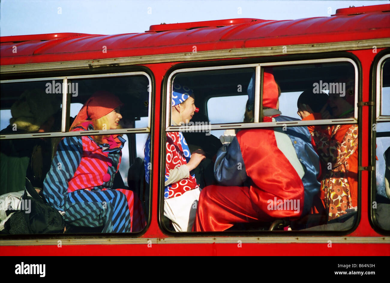 Dressed clowns hi-res stock photography and images - Alamy