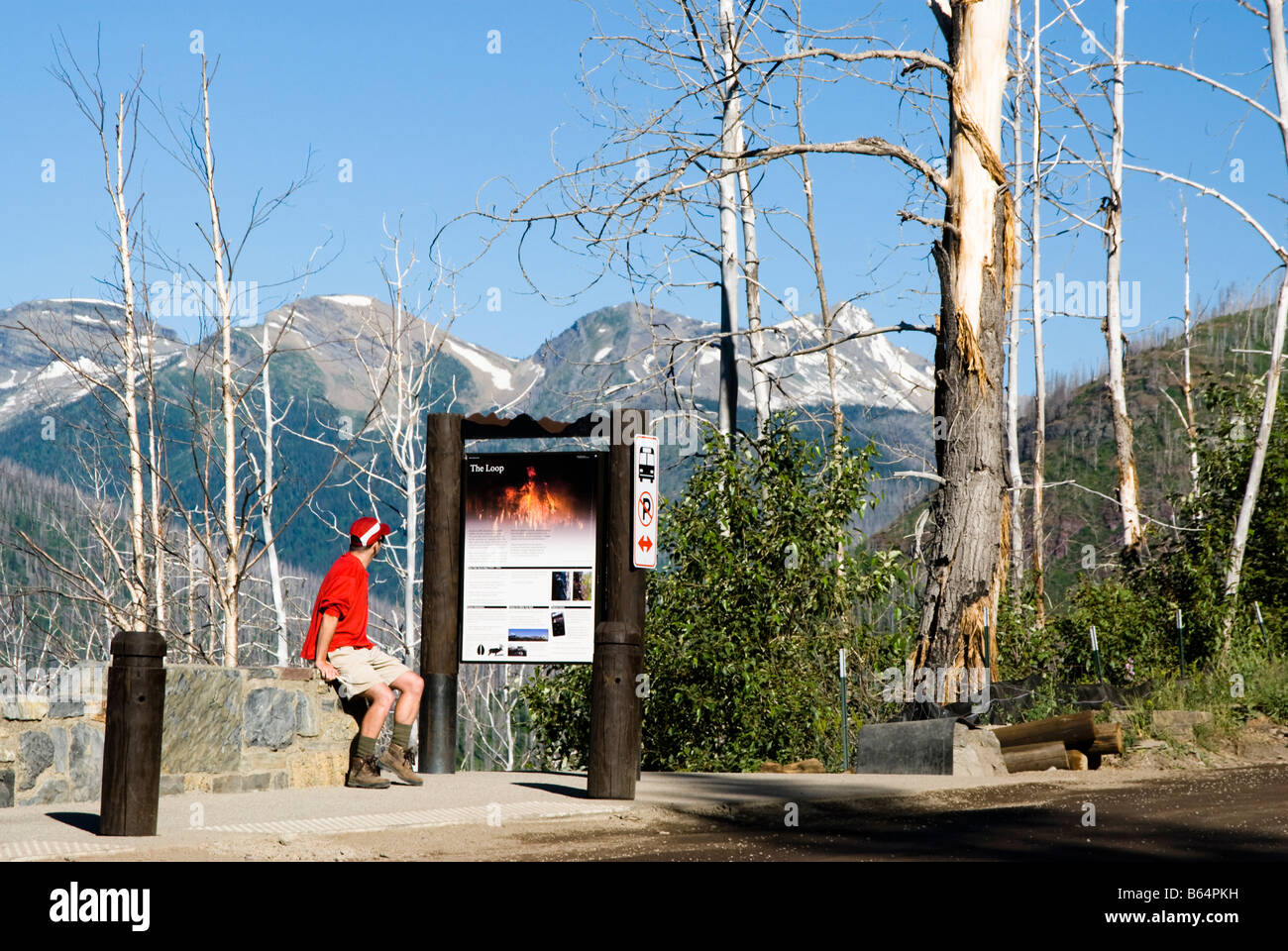 Reading information sign hi-res stock photography and images - Alamy